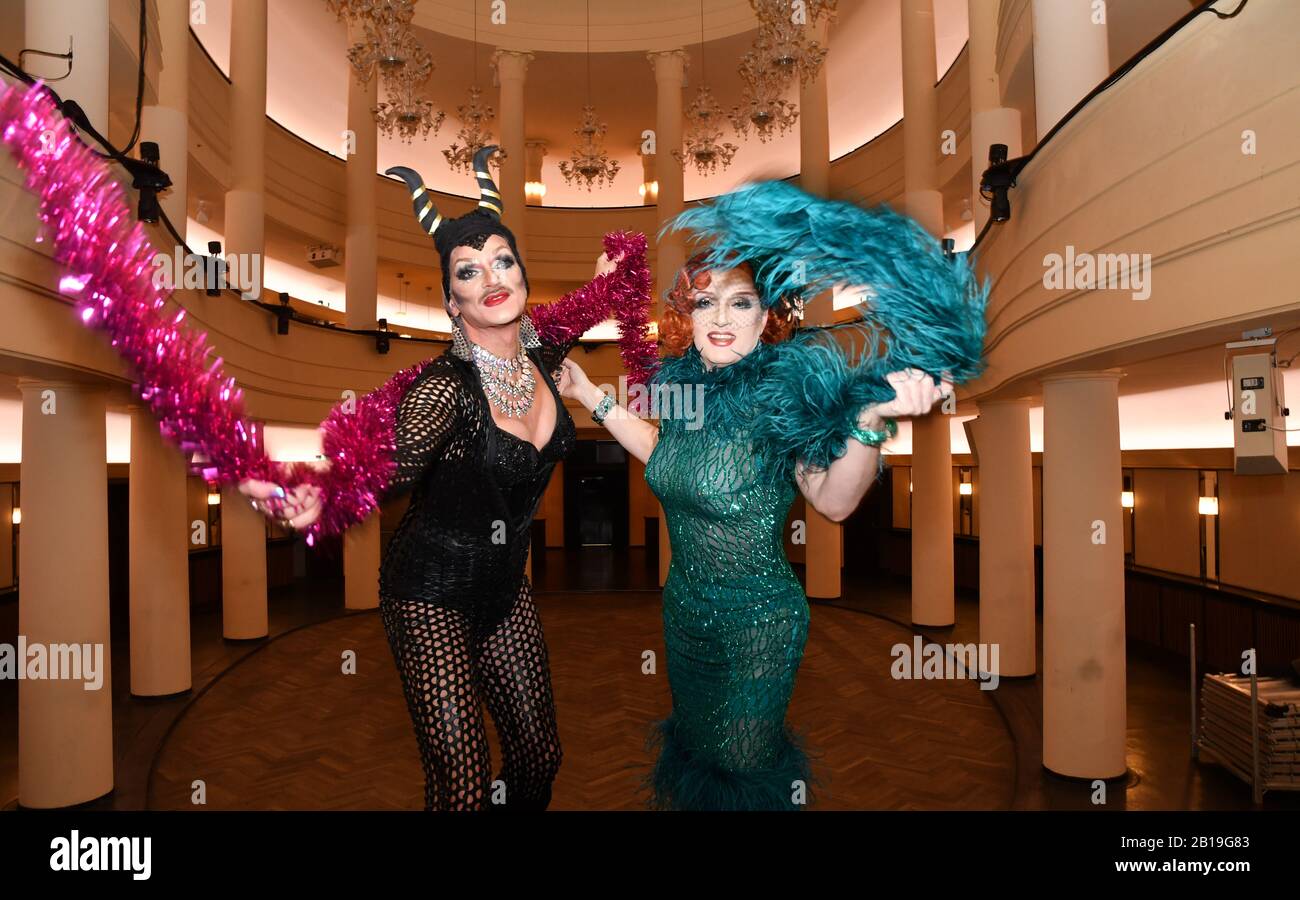 17 February 2020, Berlin, Schöneberg: The Berlin burlesque icon Sheila ...