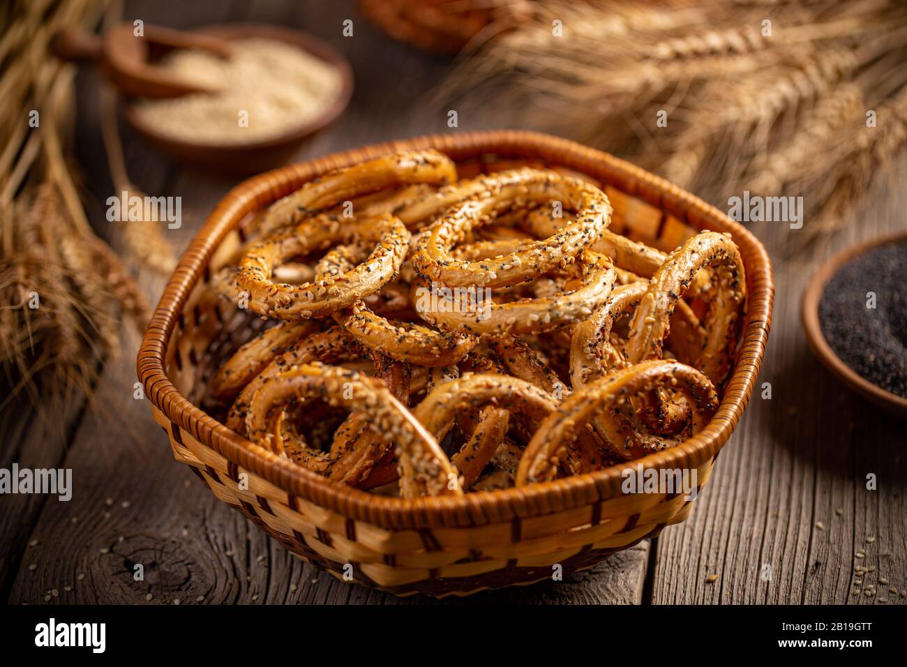 Hard pretzel rings Stock Photo - Alamy