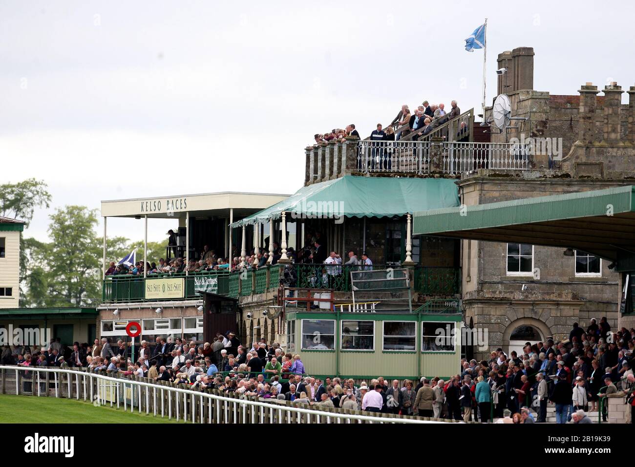 Kelso racecourse hi-res stock photography and images - Alamy