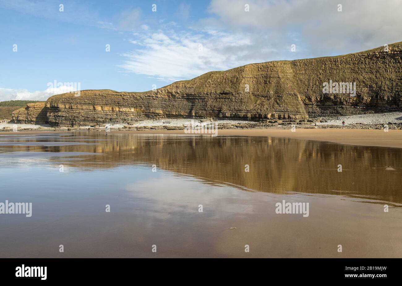 Dunraven bay south glamorgan wales hi-res stock photography and images ...