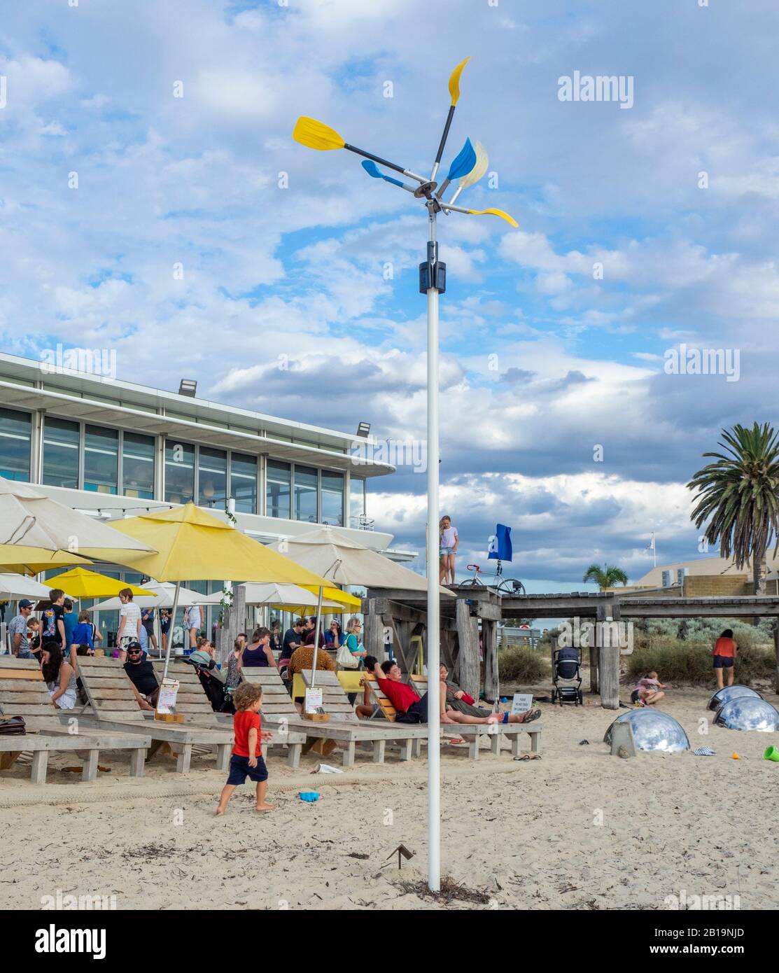 Lesley meaney sculptor sculpture homage hi-res stock photography and ...