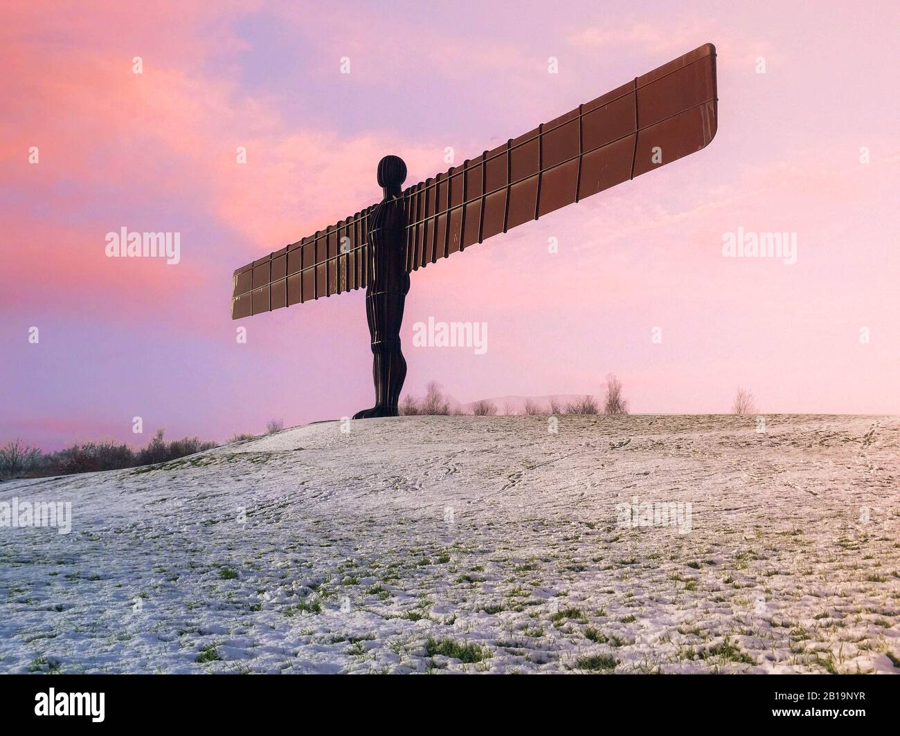 Steel angel hi-res stock photography and images - Alamy