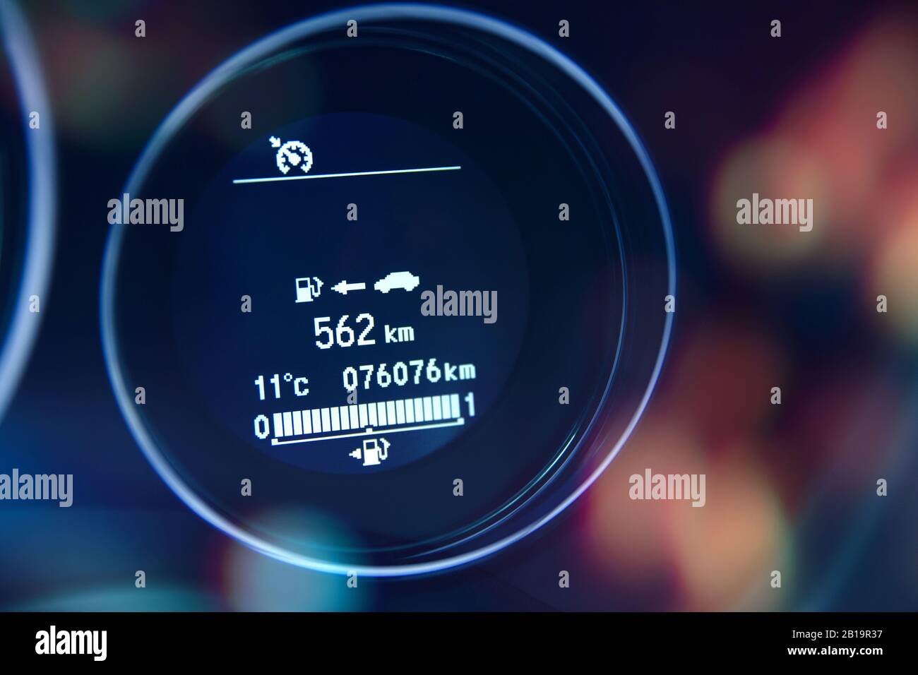 Car range indicator hi-res stock photography and images - Alamy