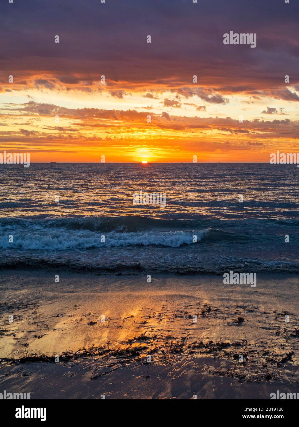 Australian sun set hi-res stock photography and images - Alamy