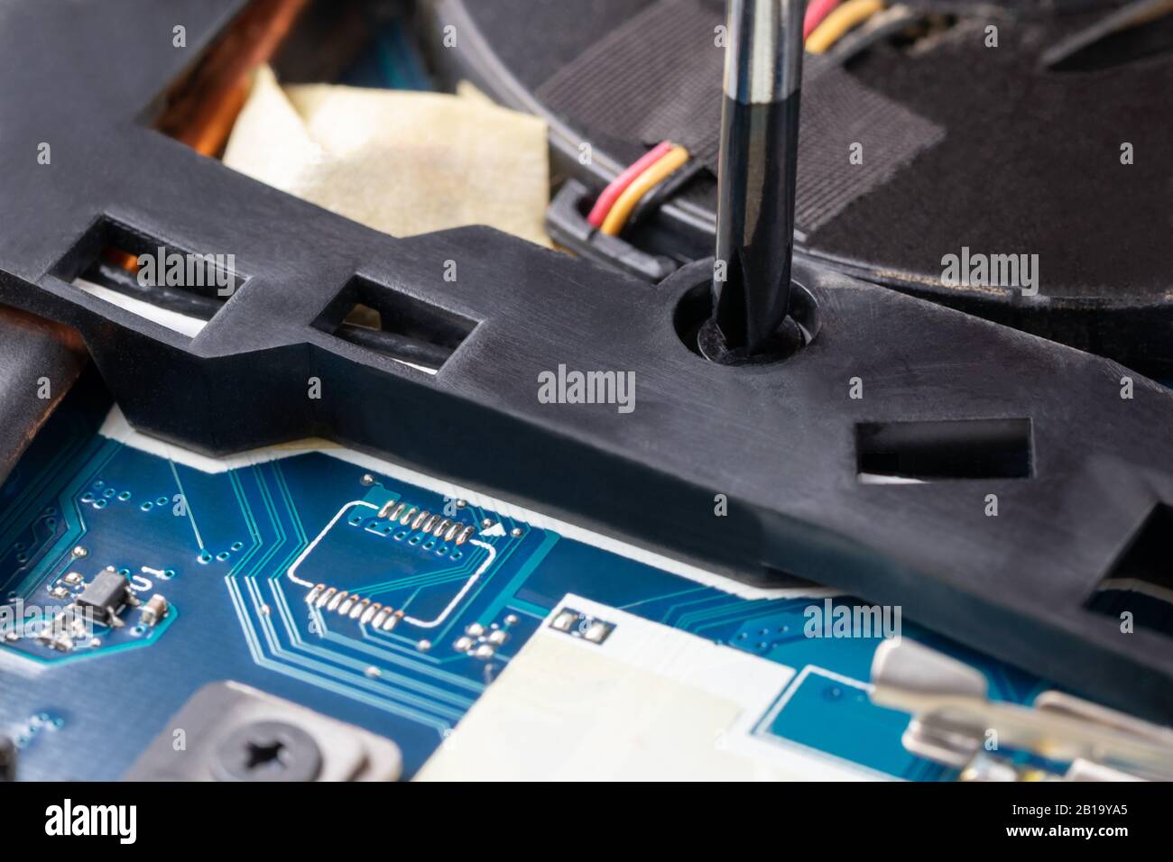 Laptop repair hi-res stock photography and images - Alamy