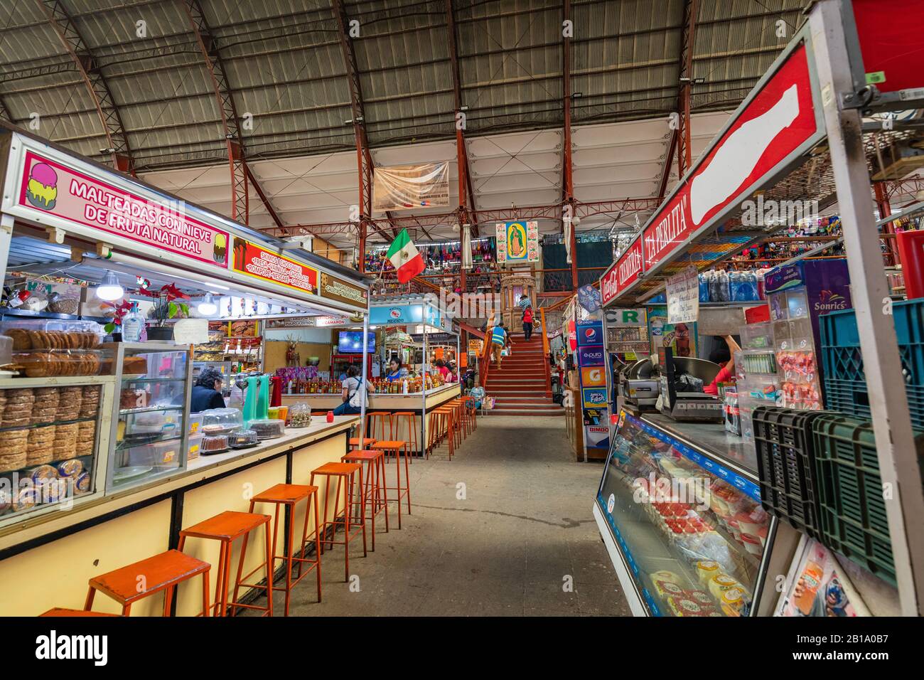 GUANAJUATO, MEXICO - FEBRUARY 13, 2020: Interior of the Hidalgo Market ...
