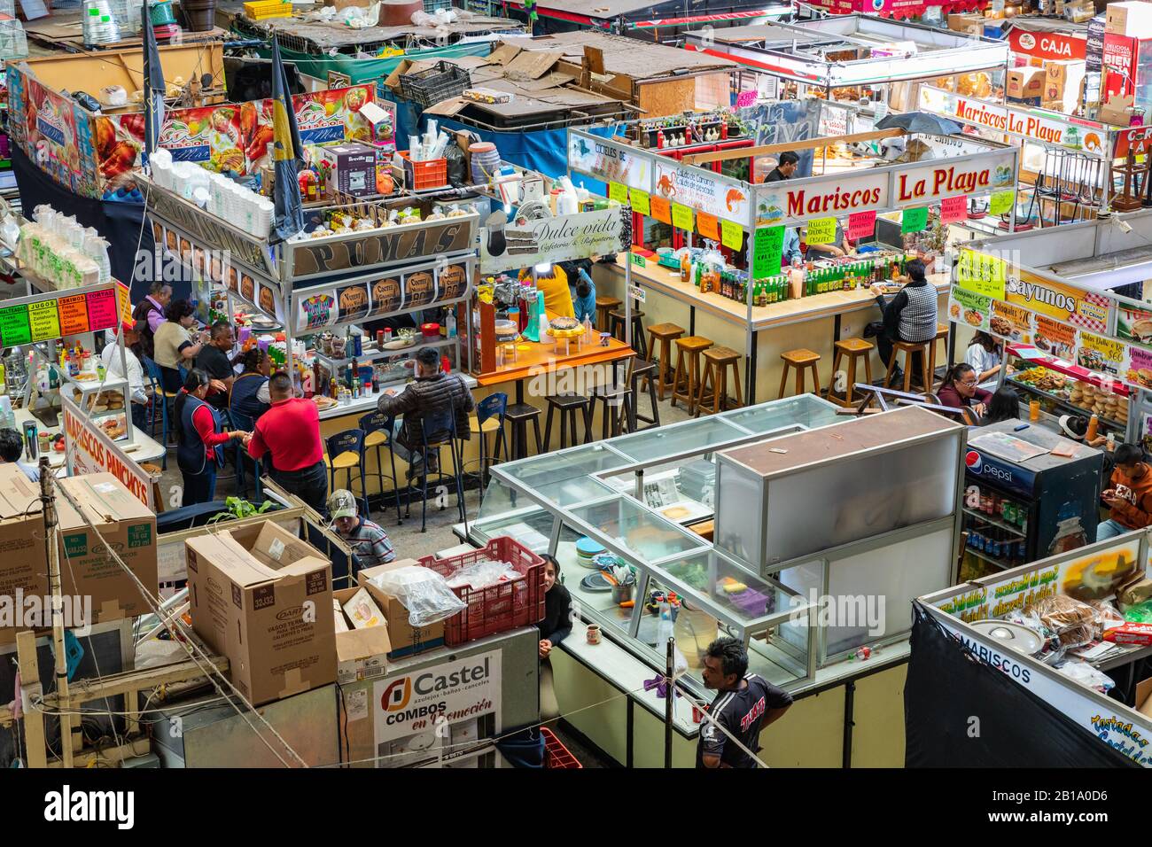 GUANAJUATO, MEXICO - FEBRUARY 13, 2020: Interior of the Hidalgo Market ...