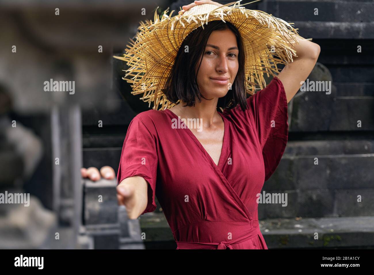 Straight view of temple hi-res stock photography and images - Alamy