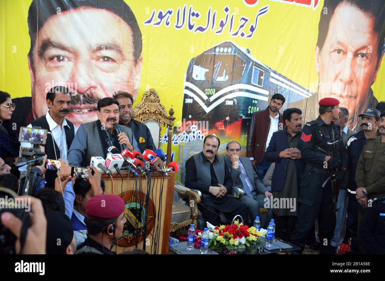 Sheikh rasheed hi-res stock photography and images - Alamy