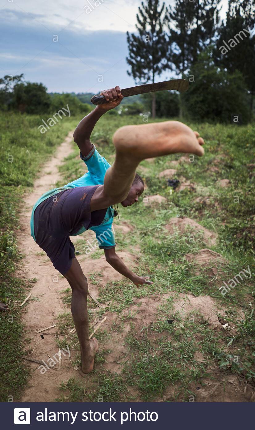 African Kids Clothing Africa Stock Photos & African Kids Clothing ...