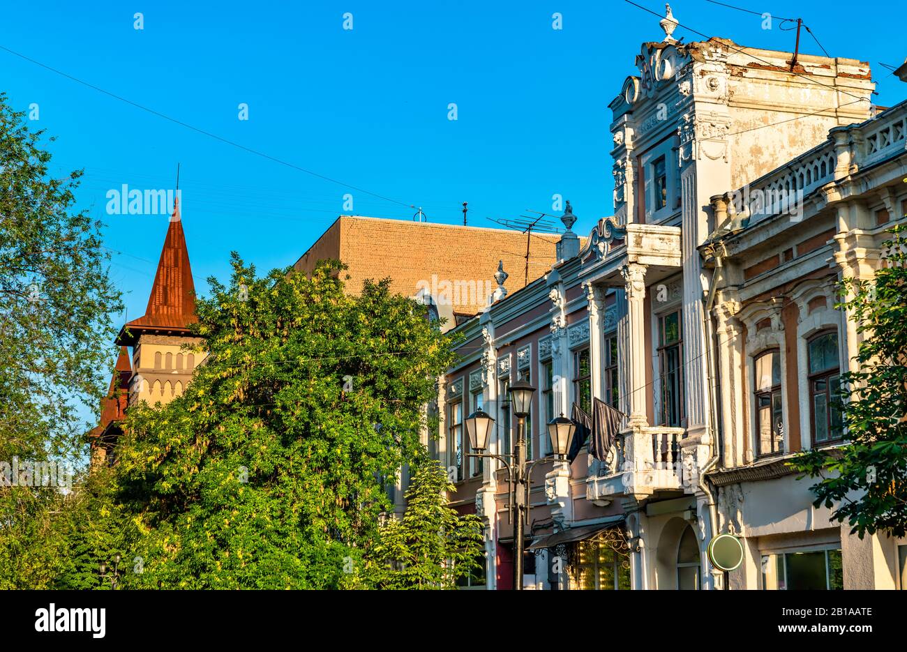 Traditional Russian architecture in Saratov Stock Photo - Alamy
