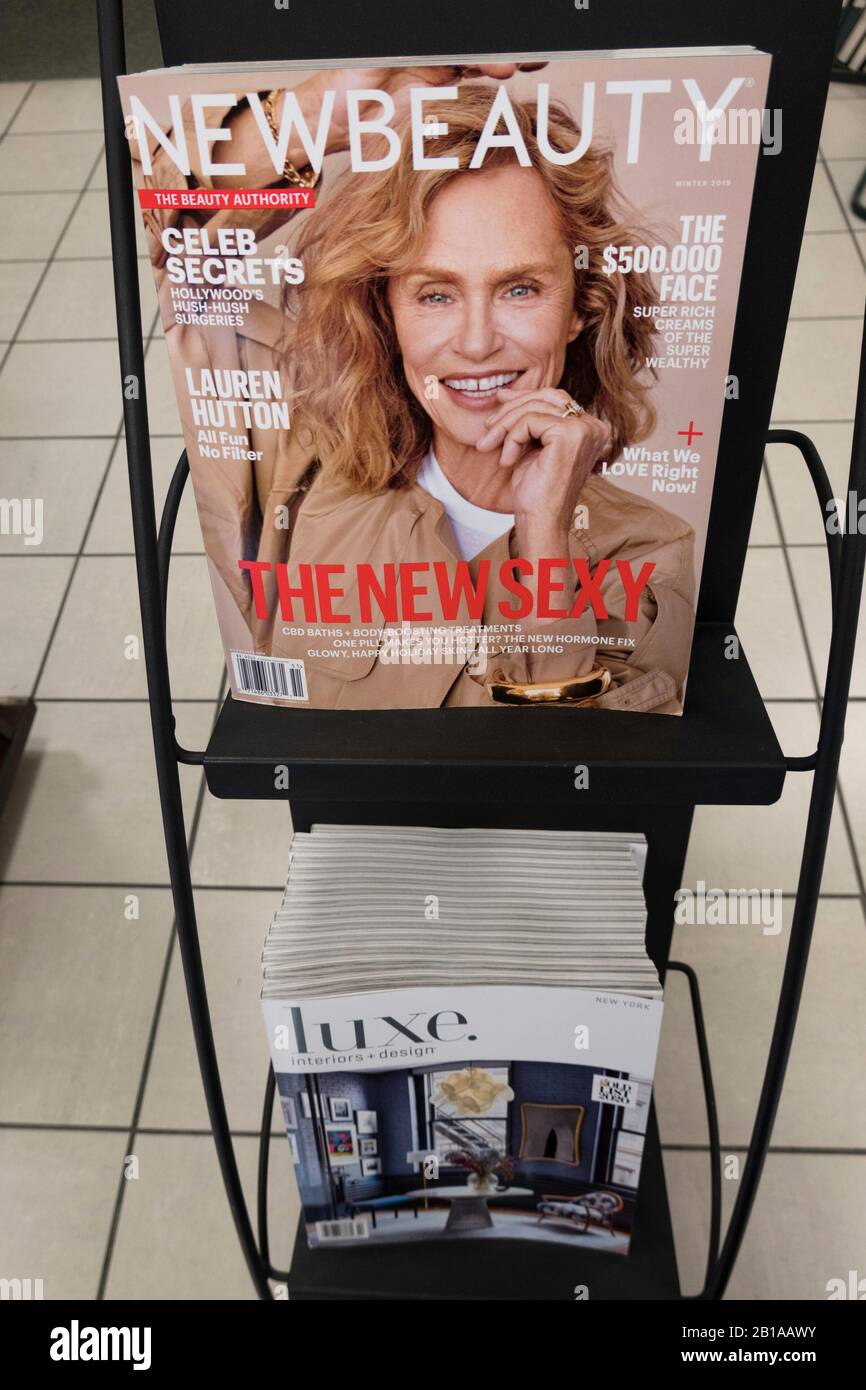 Magazine Stand Featuring Magazine Covers, NYC, US Stock Photo - Alamy
