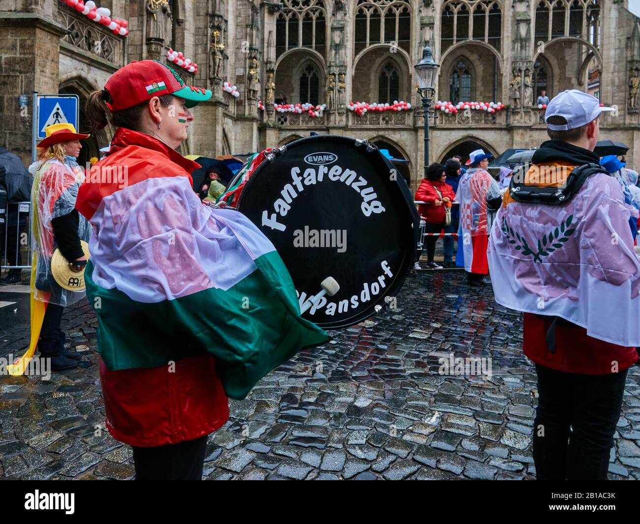 Black rain drummer hi-res stock photography and images - Alamy