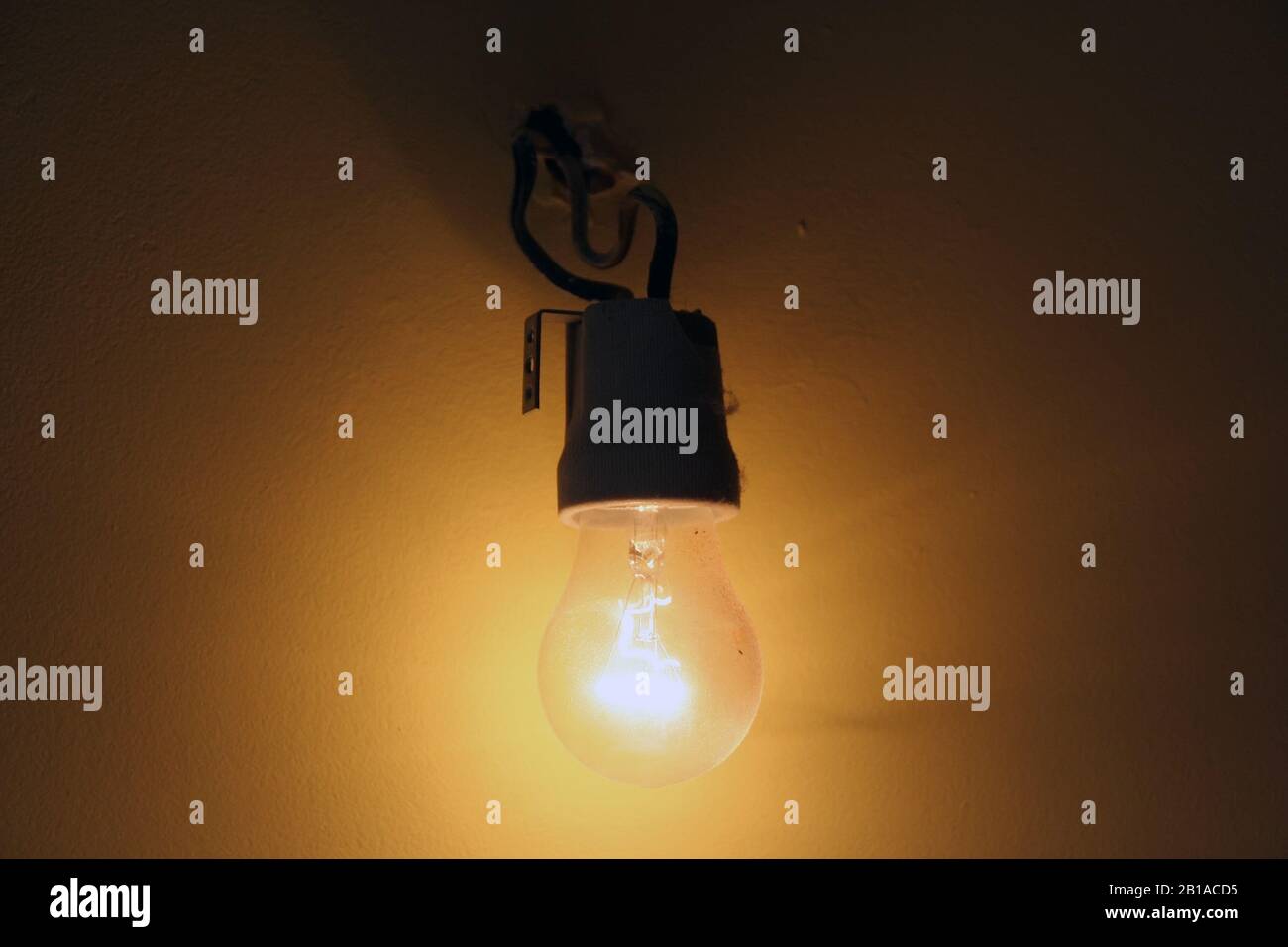 Old light bulb. Old wired light bulb. Vintage light bulb Stock Photo ...