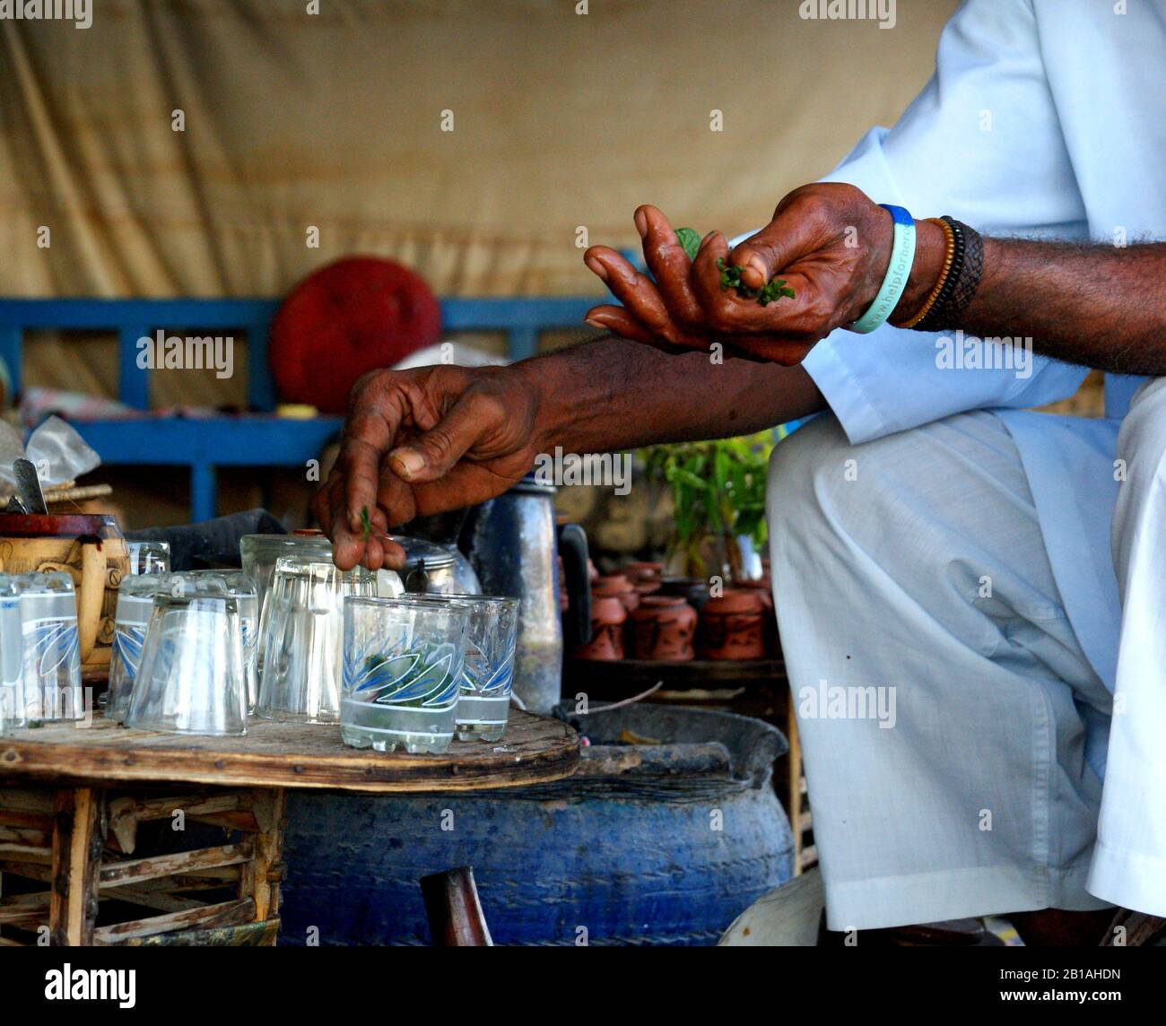 old man preparing a authentic tea in Cairo, Egypt Stock Photo - Alamy