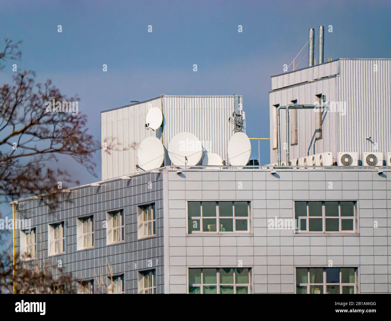 Backdrop of satellite dishes hi-res stock photography and images - Alamy