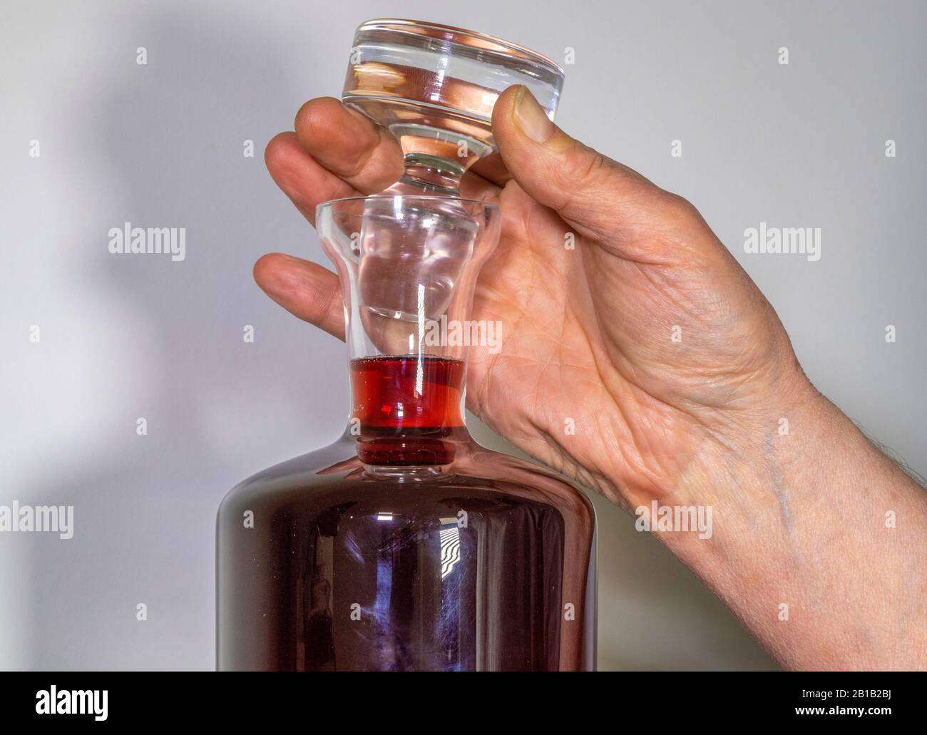 Sherry decanter hi-res stock photography and images - Alamy