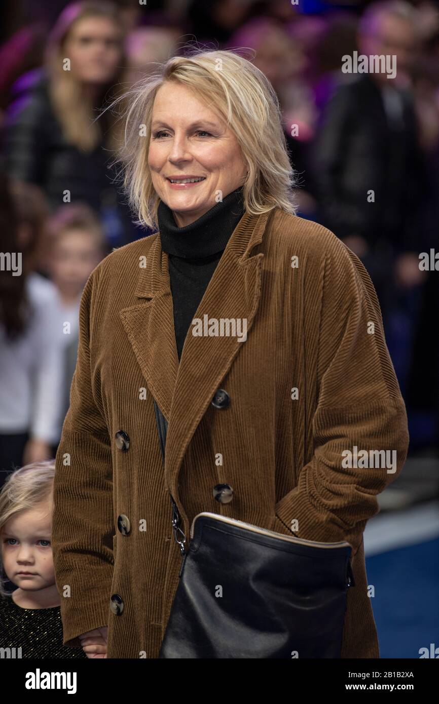 Jennifer saunders 2020 hi-res stock photography and images - Alamy