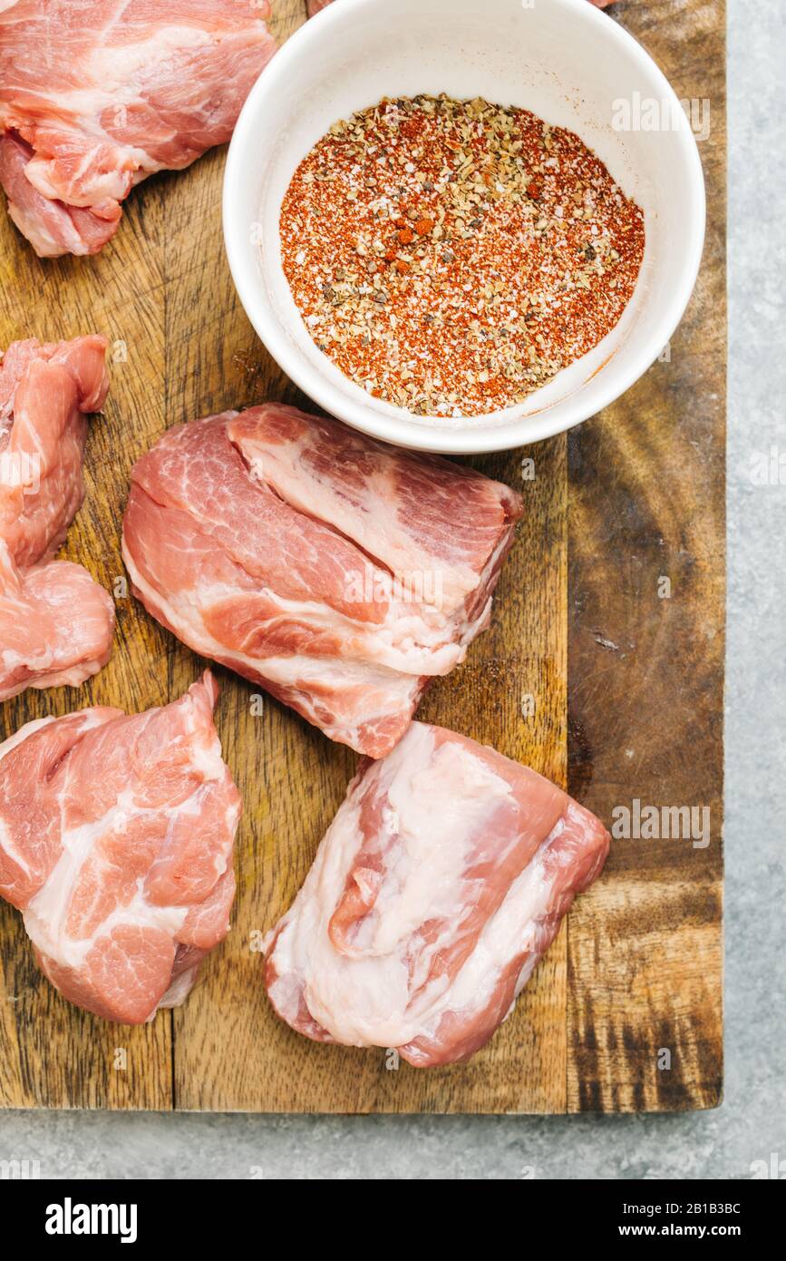 Shoulder rub hi-res stock photography and images - Alamy