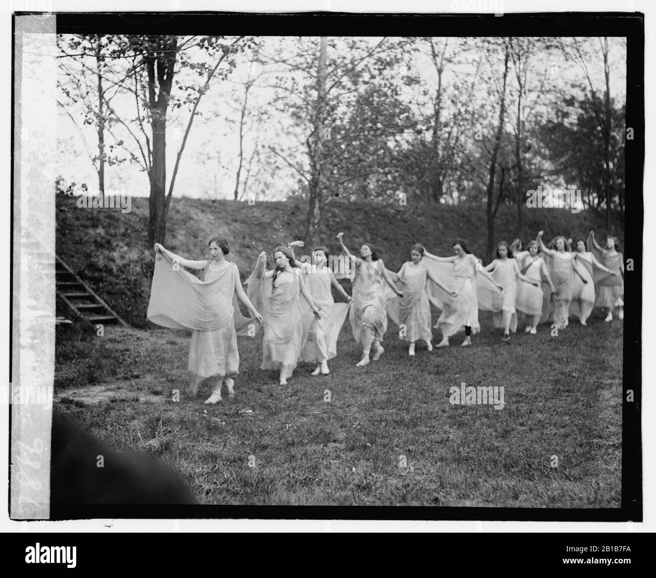 5 17 20 Black and White Stock Photos & Images - Alamy