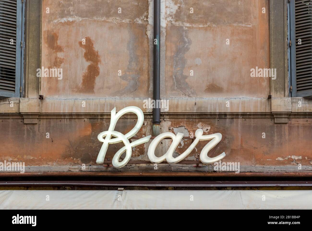 Typical rome hi-res stock photography and images - Alamy