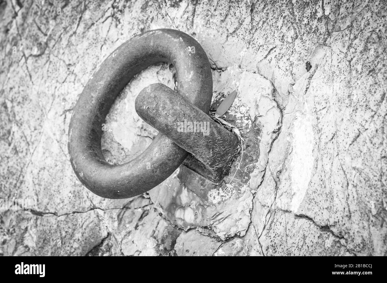 Rustic chains Black and White Stock Photos & Images - Alamy