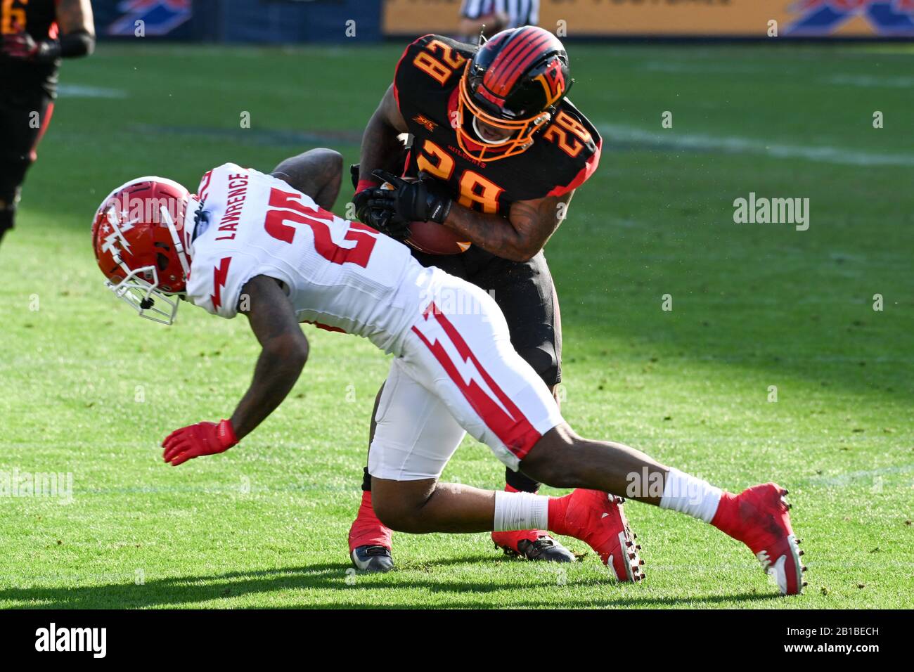 LA Wildcats running back Carter Martez (28) runs with the ball during ...
