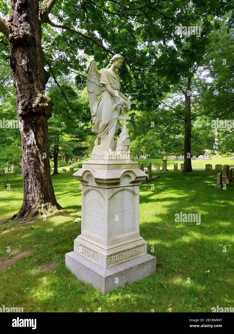 Mount auburn cemetery cambridge hi-res stock photography and images - Alamy