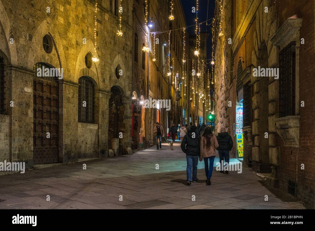 Ornate christmas decorations hi-res stock photography and images - Alamy