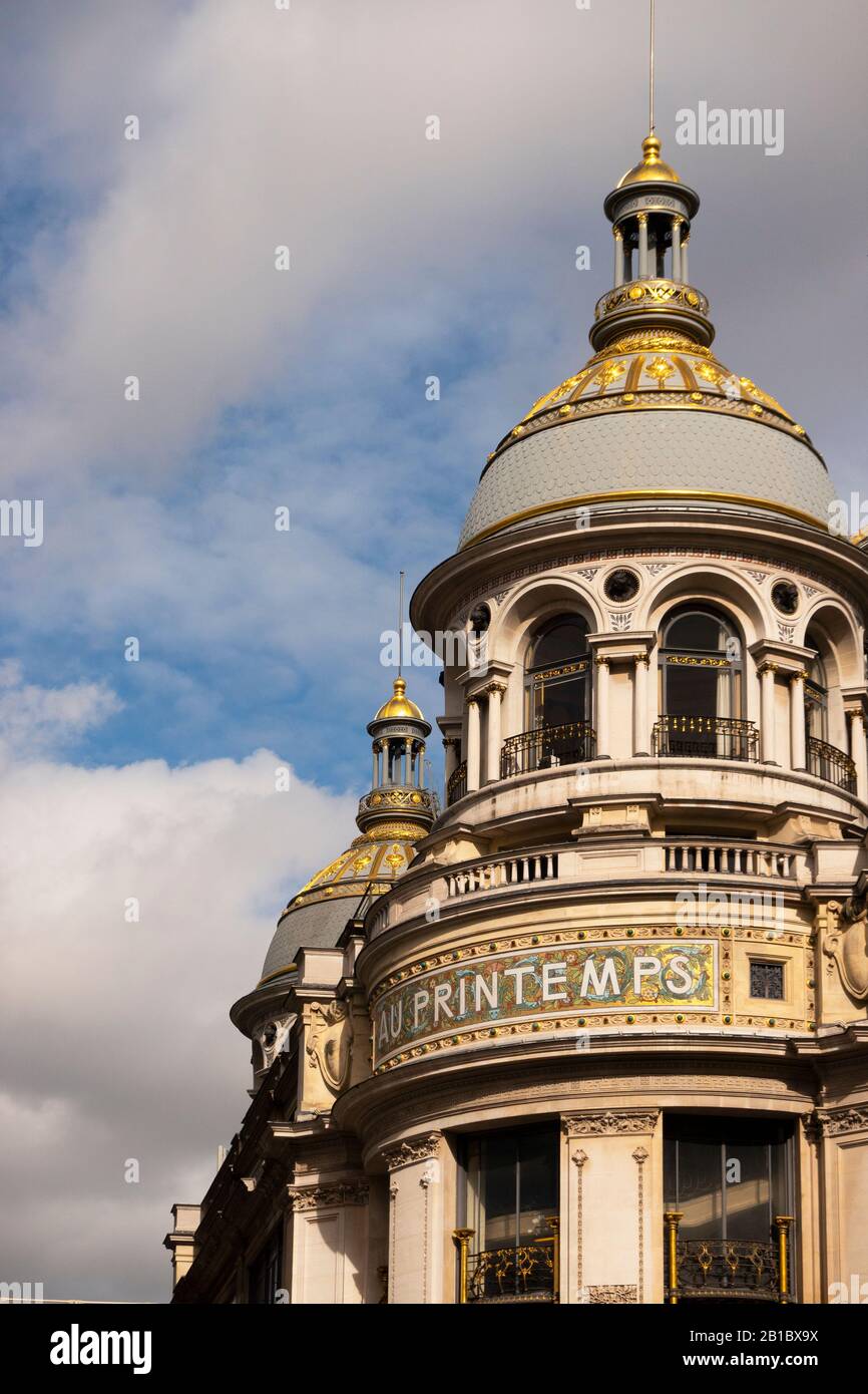 Printemps department store Paris France Stock Photo - Alamy