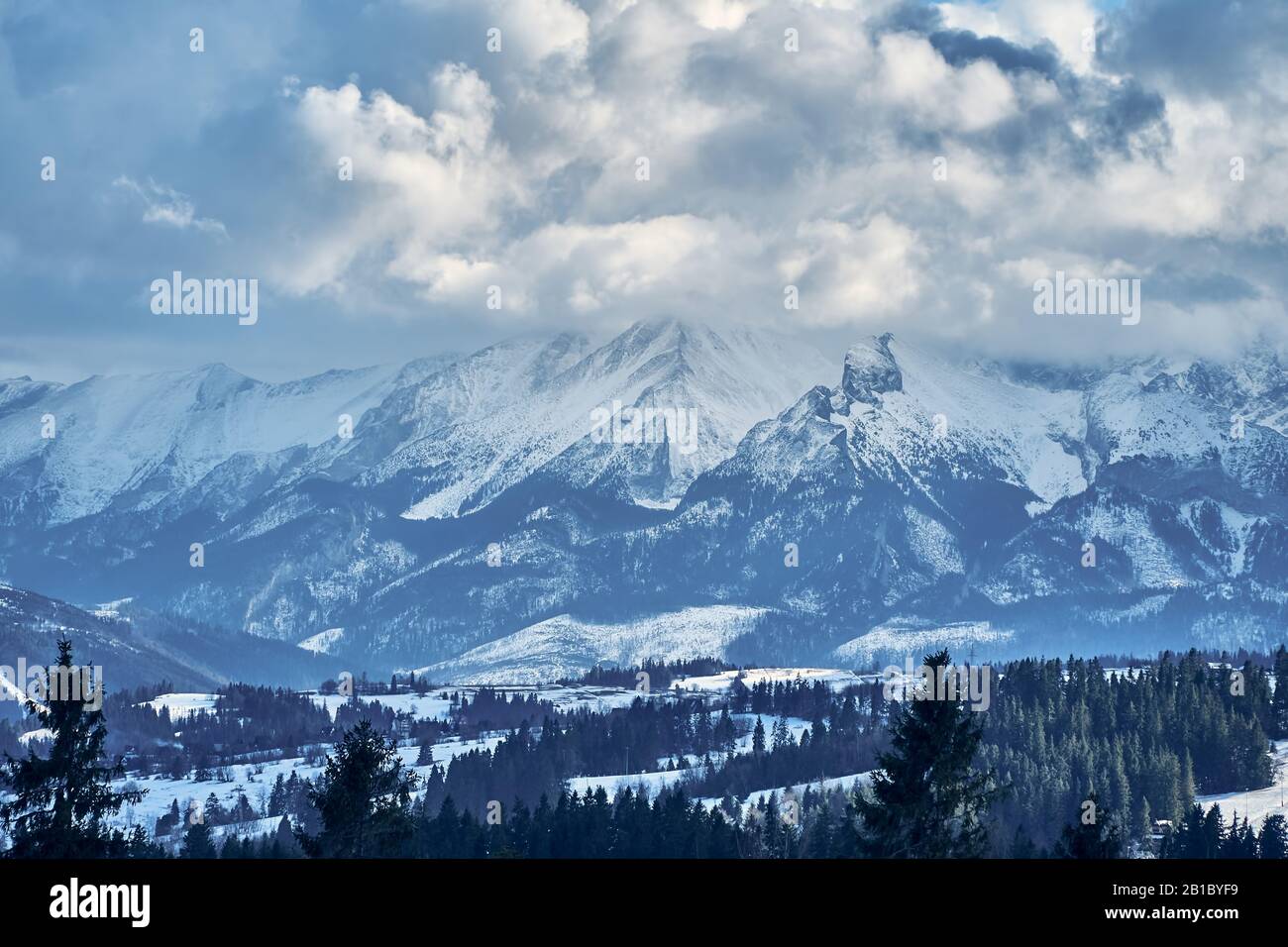Beautiful panoramic aerial drone view to the Tatra Mountains (Tatras ...