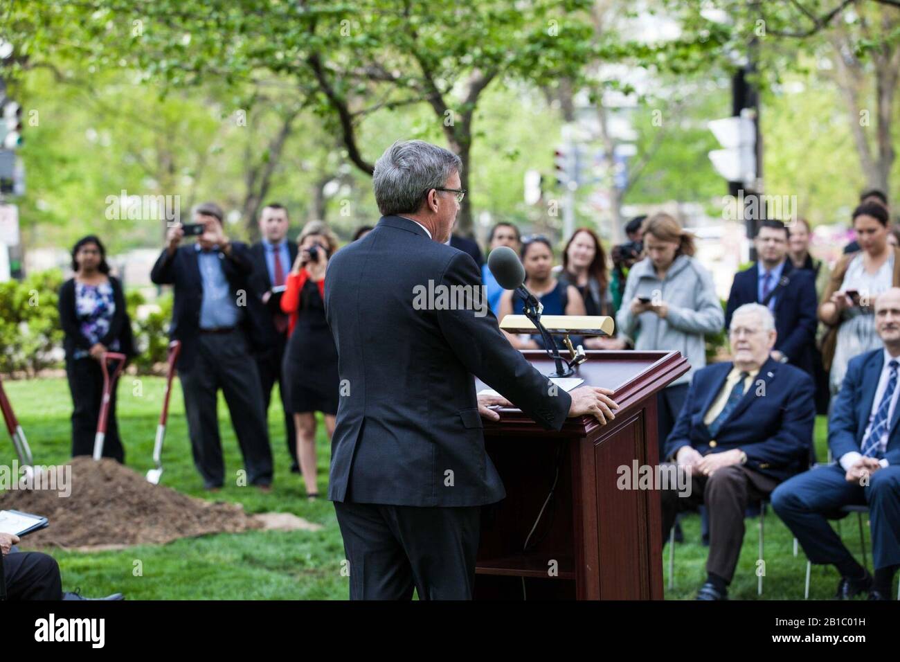 Fulbright Program Commemorative Tree Planting Ceremony (25977132384 ...