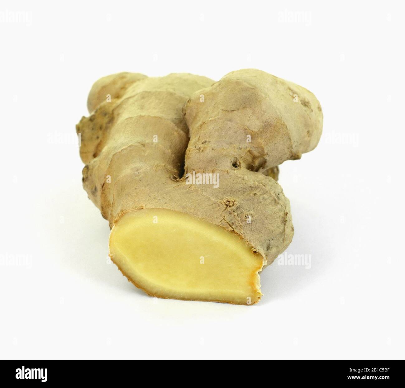 Ginger isolated. Fresh ginger on white background, raw material for ...