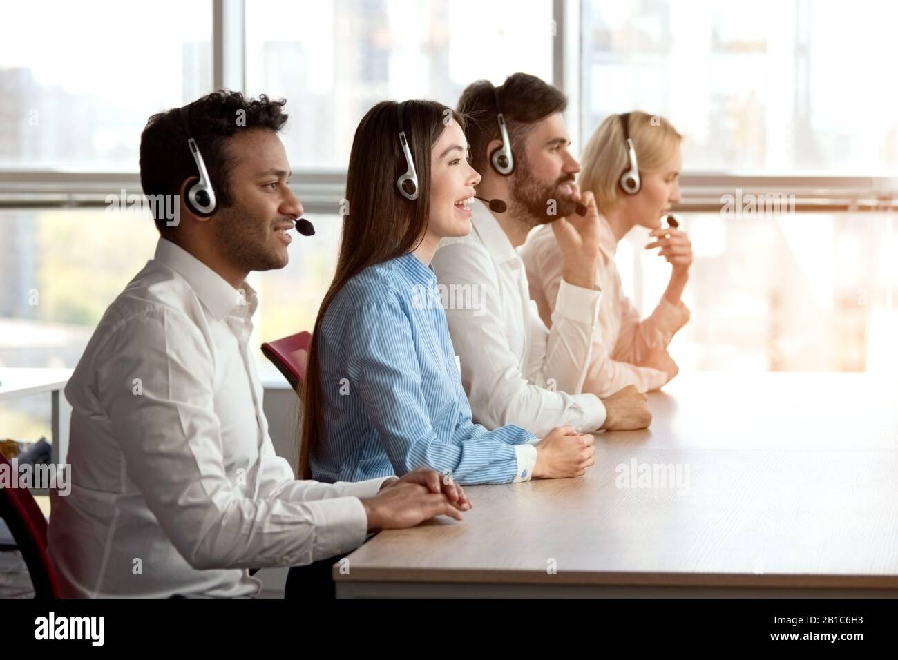 Indian girl work call center hi-res stock photography and images - Alamy