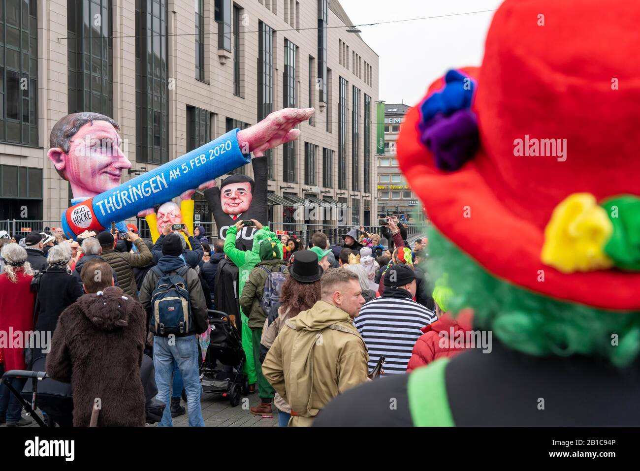 Holds tilly hi-res stock photography and images - Alamy