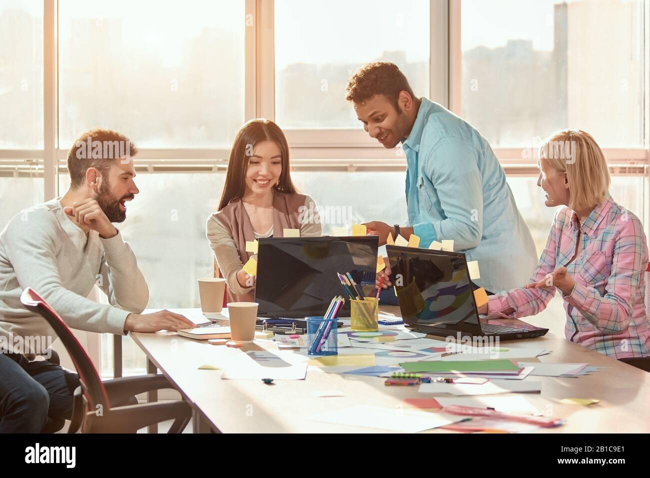 Asian colleague friendship work smiling hi-res stock photography and ...