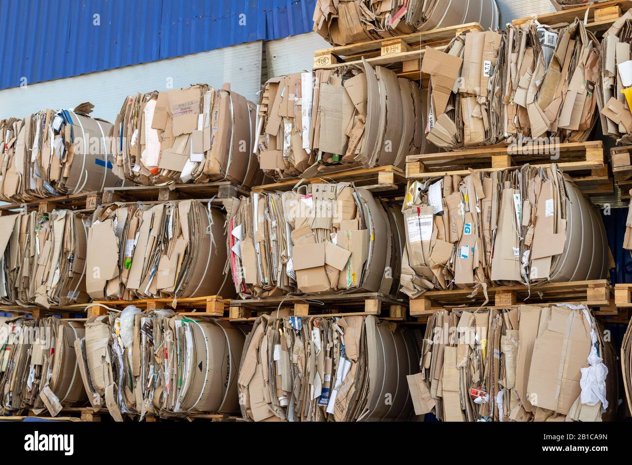 Compressed Cardboard High Resolution Stock Photography and Images - Alamy