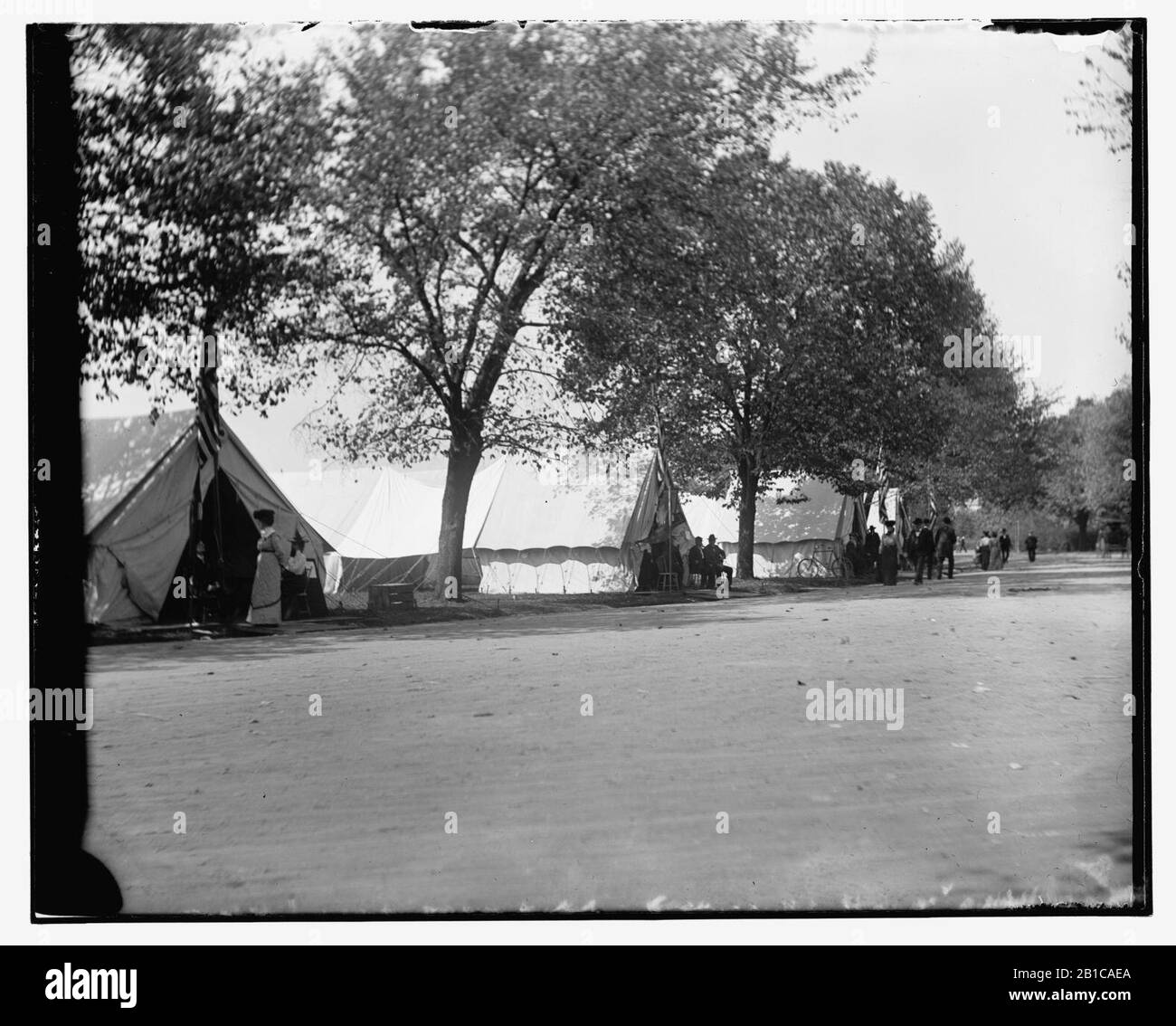 G.A.R. encampment, Oct. 1902, street scene Stock Photo - Alamy