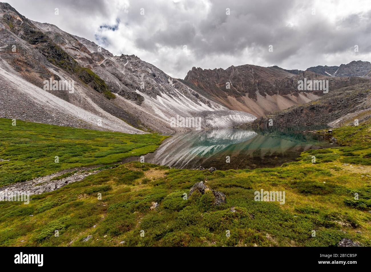 Earth mountains images hi-res stock photography and images - Alamy