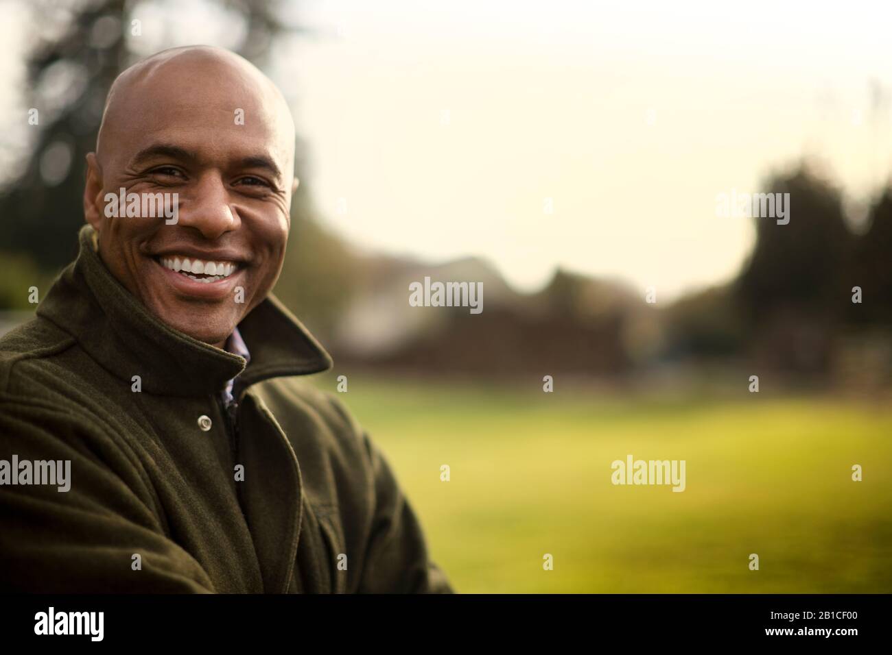 Portrait Of A Smiling Mid Adult Man Stock Photo Alamy portrait-of-a-smiling-mid-adult-man-stock-photo-alamy