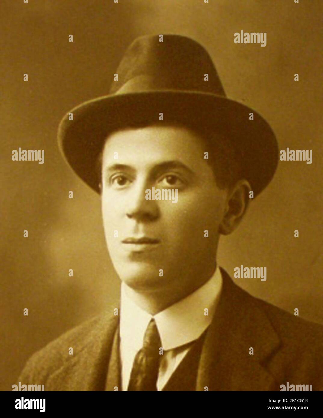 Gaetano Pollastri - Luthier Stock Photo - Alamy