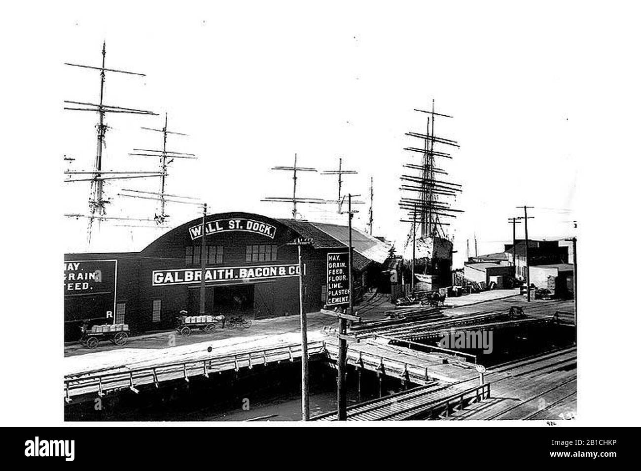 Seattle sailing Black and White Stock Photos & Images - Alamy
