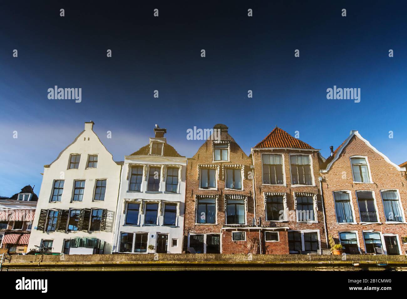 Row of gabled houses hi-res stock photography and images - Alamy