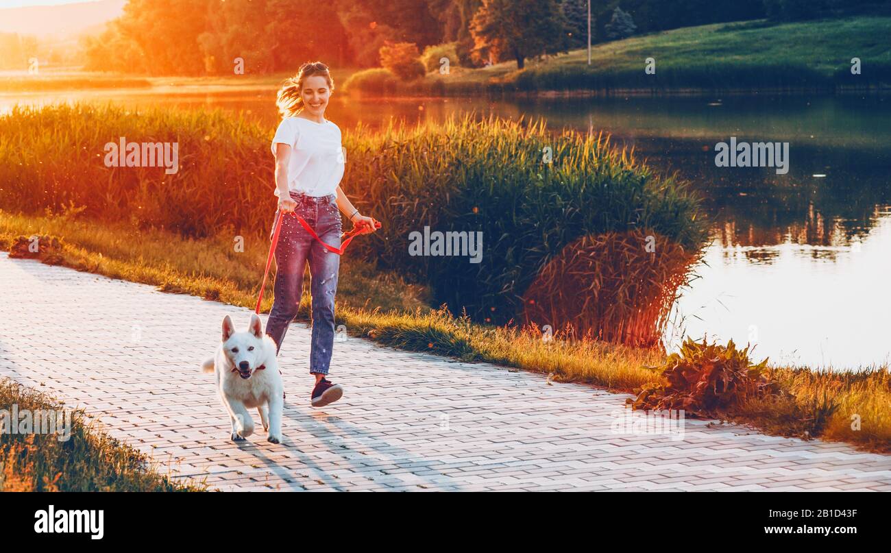 Little blue run lake hi-res stock photography and images - Alamy