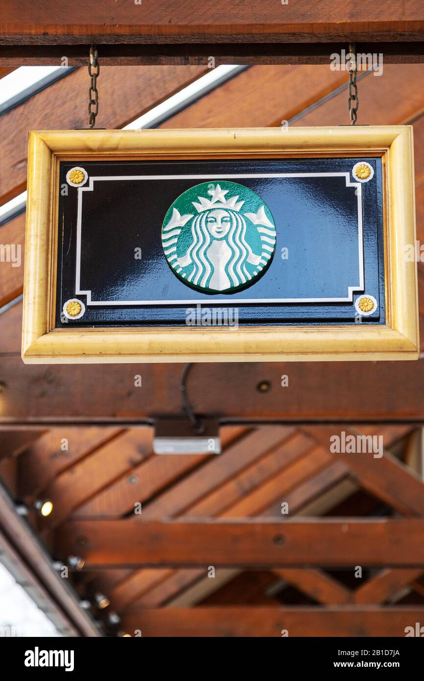 Starbucks canada logo hi-res stock photography and images - Alamy