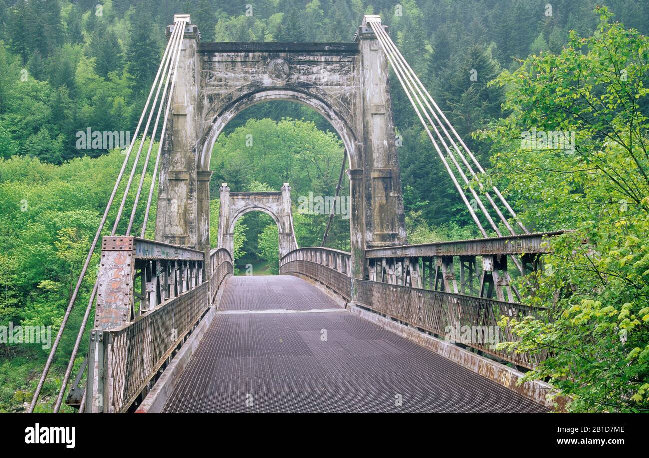 Alexandra Bridge, Alexandra Bridge Provincial Park, British Columbia ...