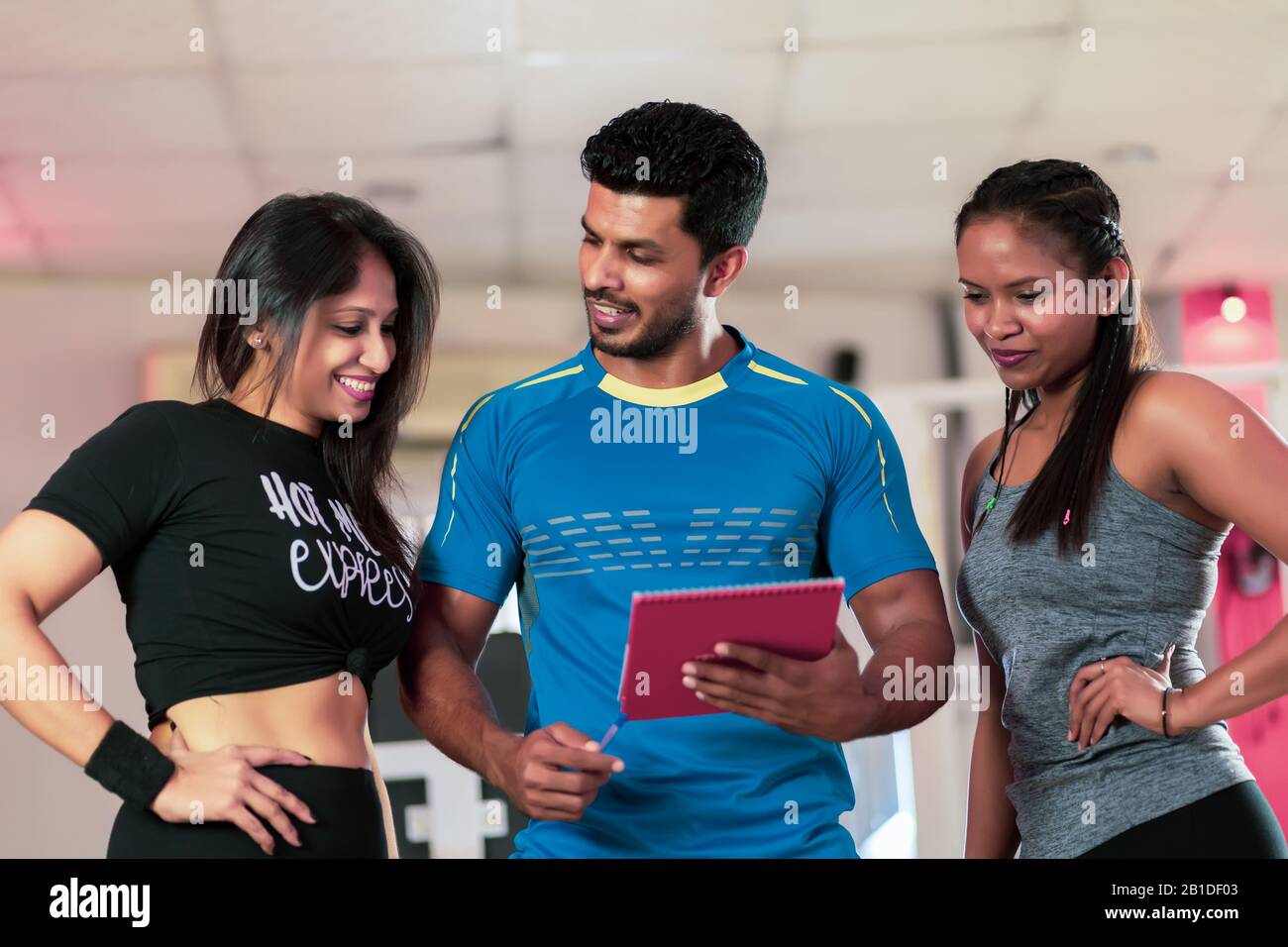 Personal trainer wellness hi-res stock photography and images - Alamy