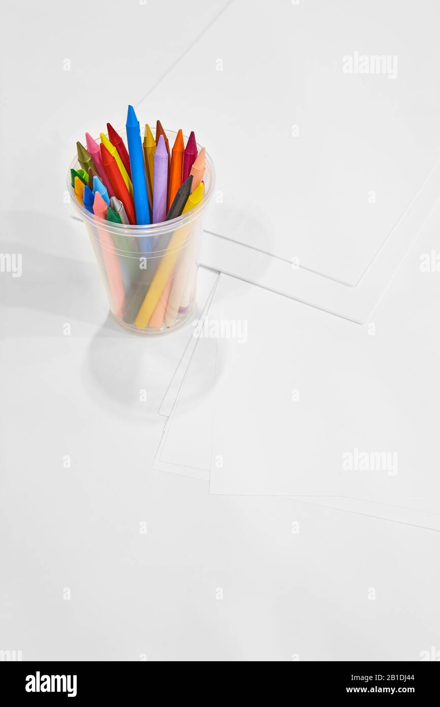 Kindergarten crayons table hi-res stock photography and images - Alamy