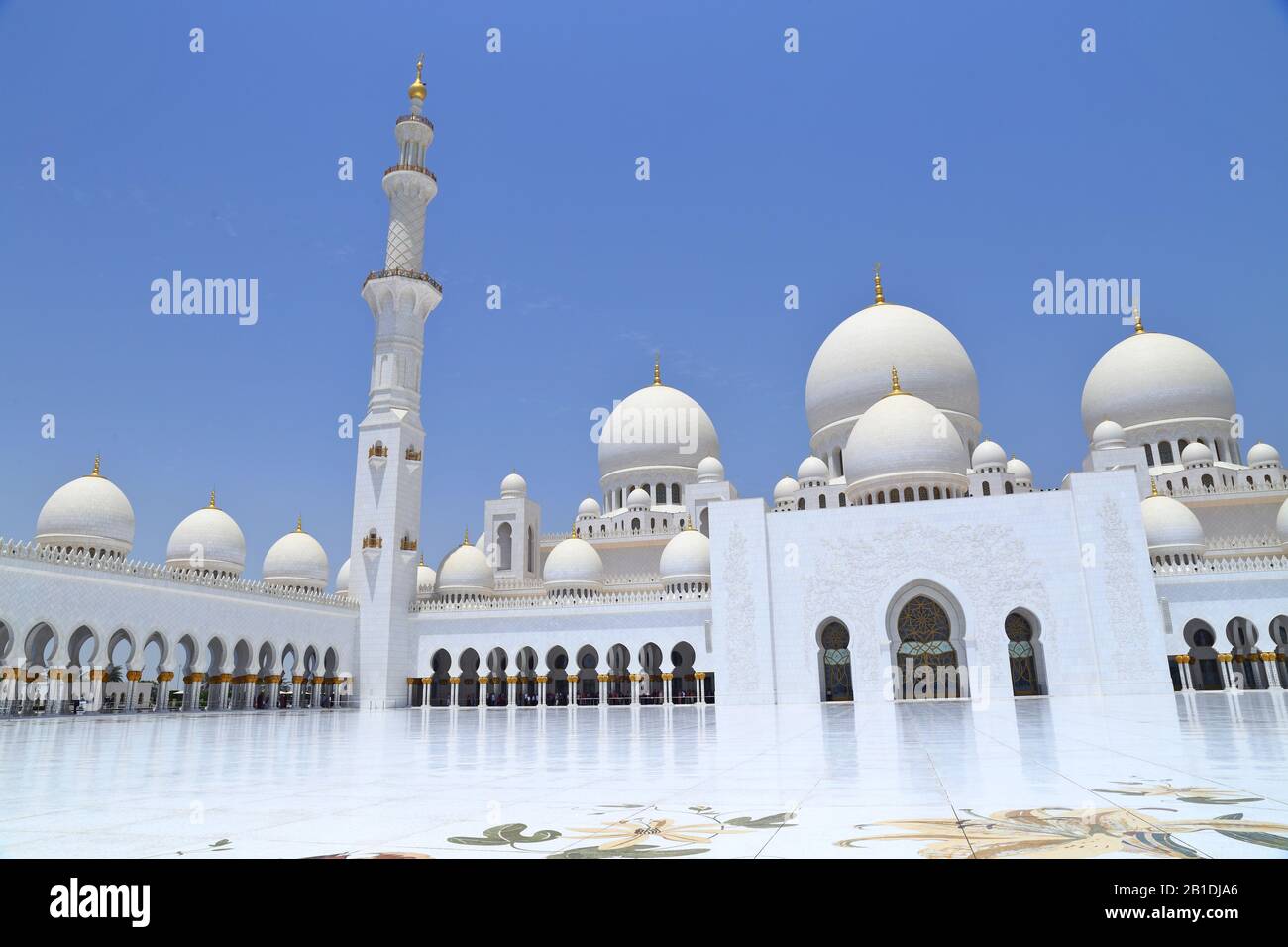 The Sheikh Zayed Grand Mosque Center SZGMC is the largest mosque in the ...