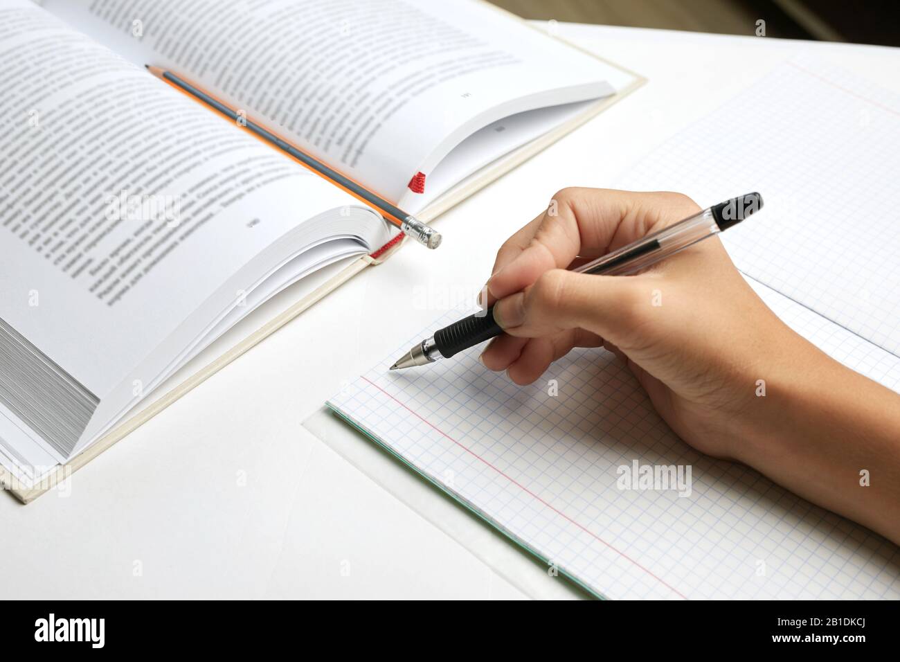 High school or college student studying and reading. education concepts ...